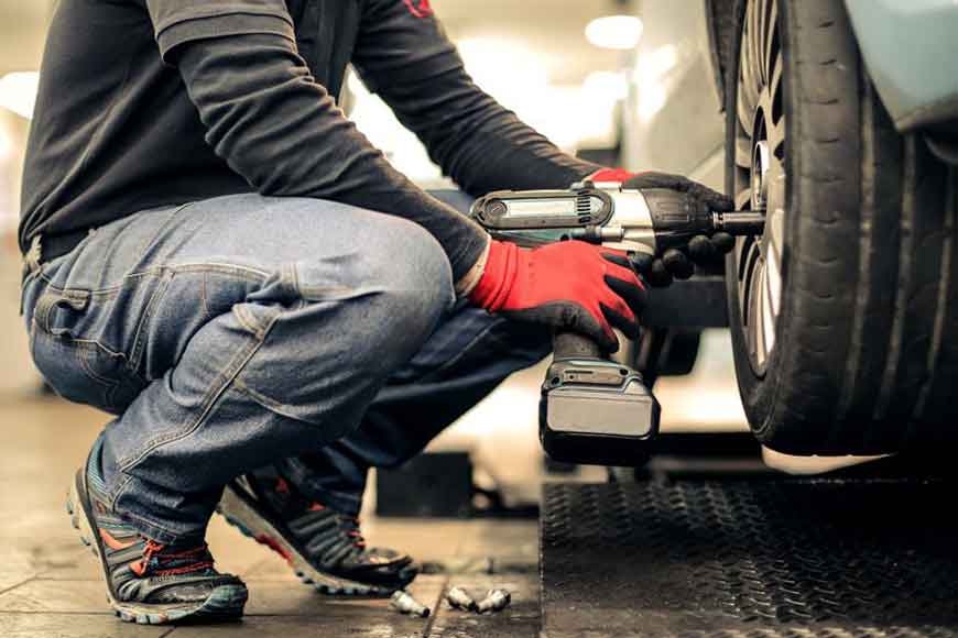 Cambio Gomme e Magazzino Gomme auto al miglior prezzo a Roma